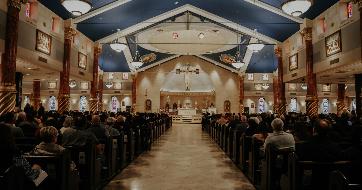 Maroon Mass | St. Elizabeth Ann Seton Catholic Church