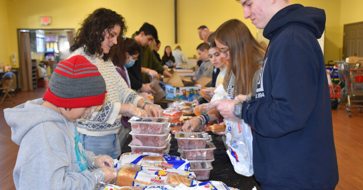 Mission Volunteer Night | First Presbyterian Church of Metuchen