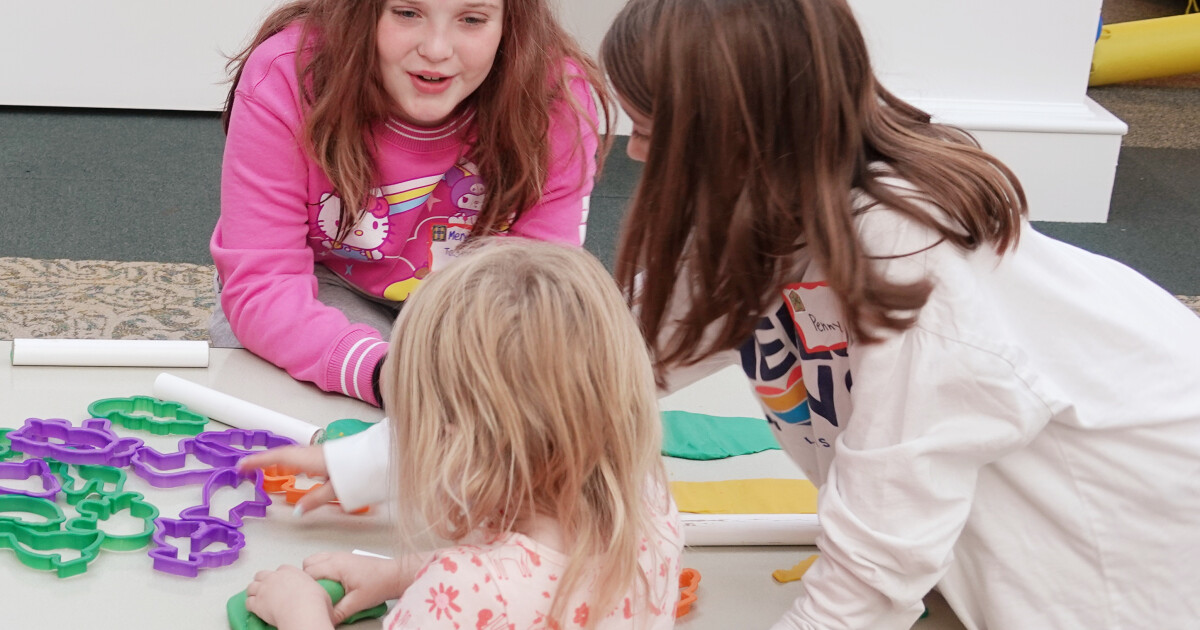 Messy Church - Prophets: Hope for Transitions | Williamsburg UMC | VA