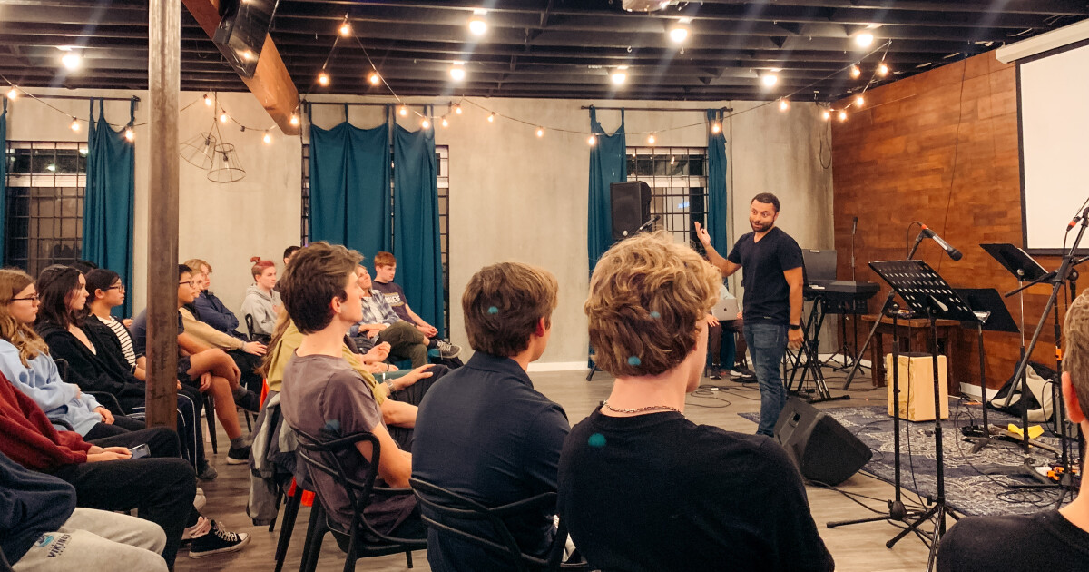 Practicing Jesus' Way in Youth Ministry | First News | m-89114