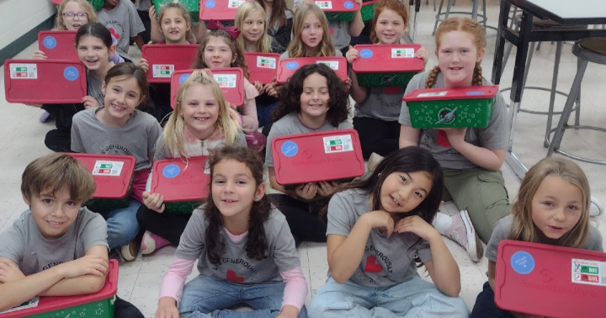 Students, families pack more than 100 OCC boxes | Articles | Trinity ...