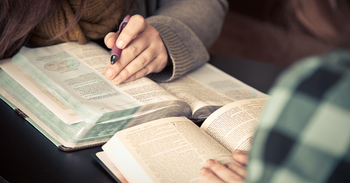 Bible Studies | Prince of Peace Lutheran Church