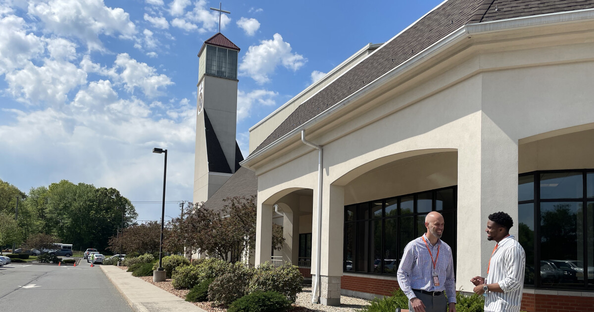 Contact Us | Crossroads Community Cathedral