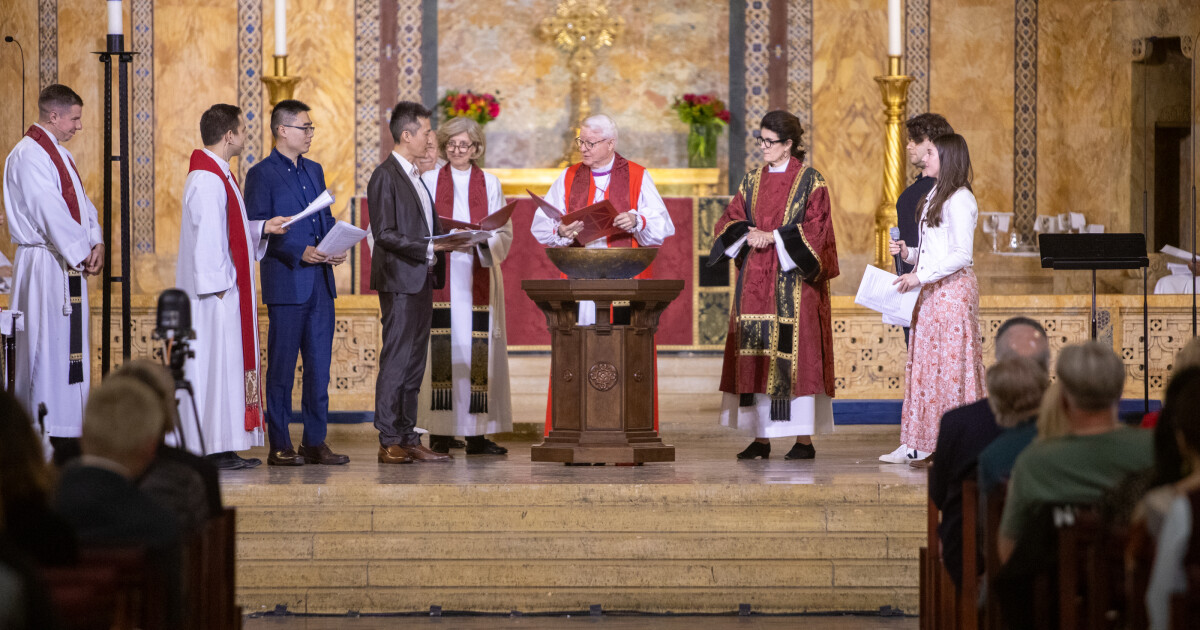 Photos from the Day of Pentecost | Notes and News | St. Bart's