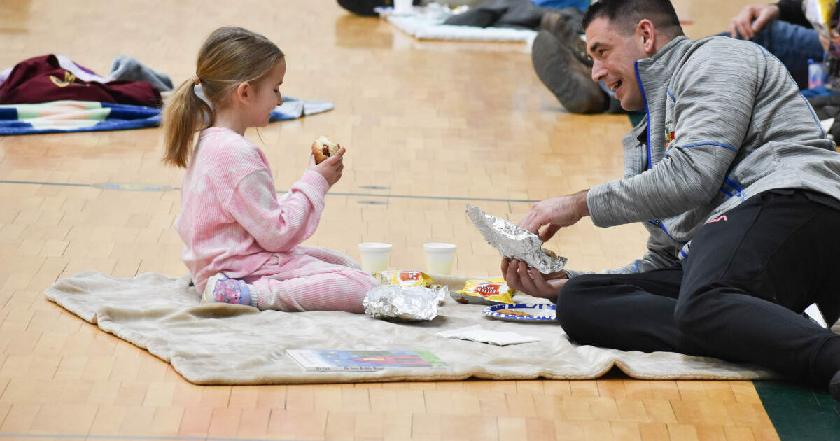 ECC students bring dads to school | Articles | Trinity Lutheran Church