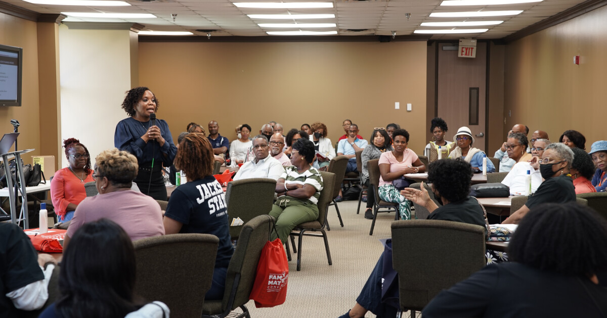 Small Groups Ministry | Articles | The Church Without Walls