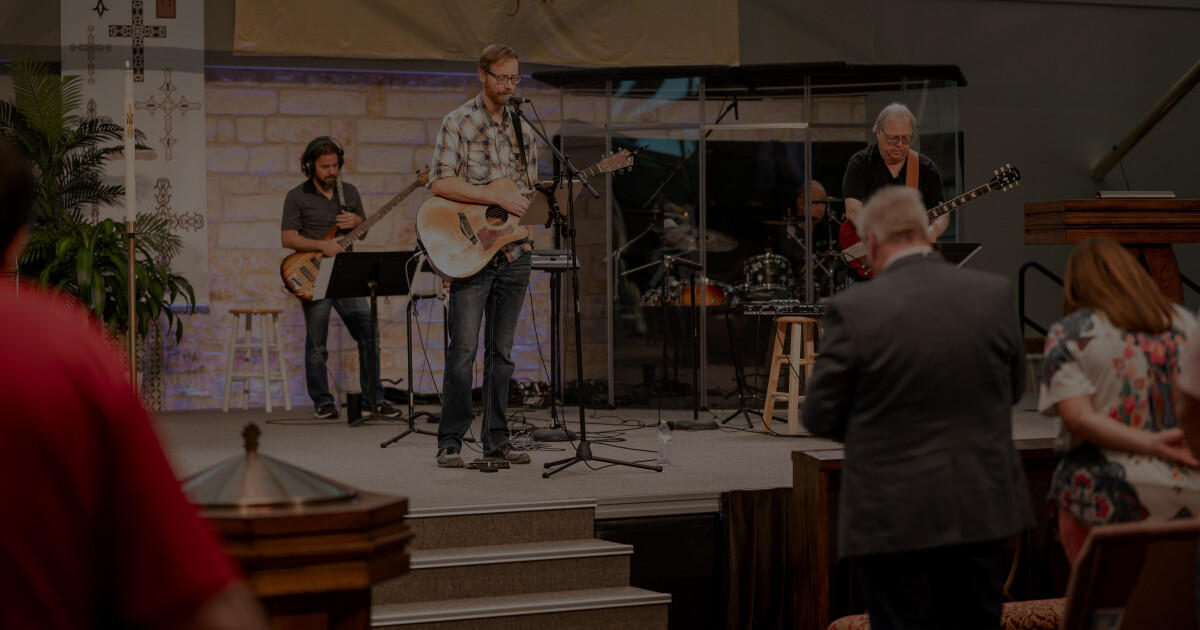 Contemporary Worship Service | Prince of Peace Lutheran Church