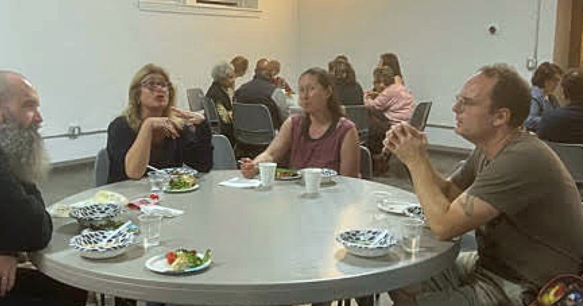 Community Dinner | The Church of the Holy Apostles | Brooklyn