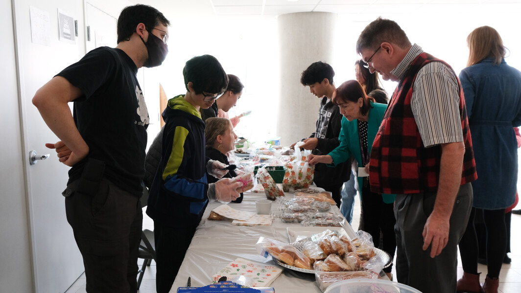 Youth Missions Bake Sale | First News | m-89114
