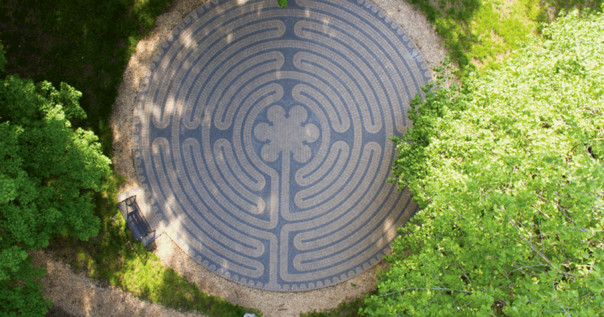 Labyrinths in Higher Education | blog | FUMC Hurst TX