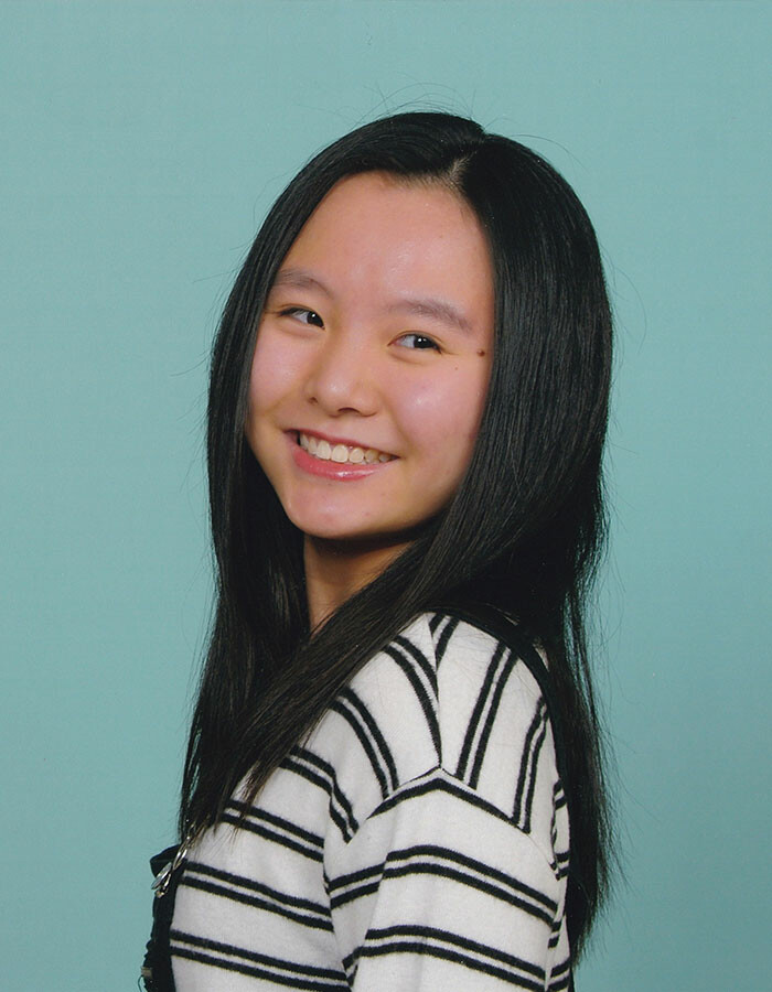 Julia Valenzuela's Instagram, Twitter & Facebook on IDCrawl