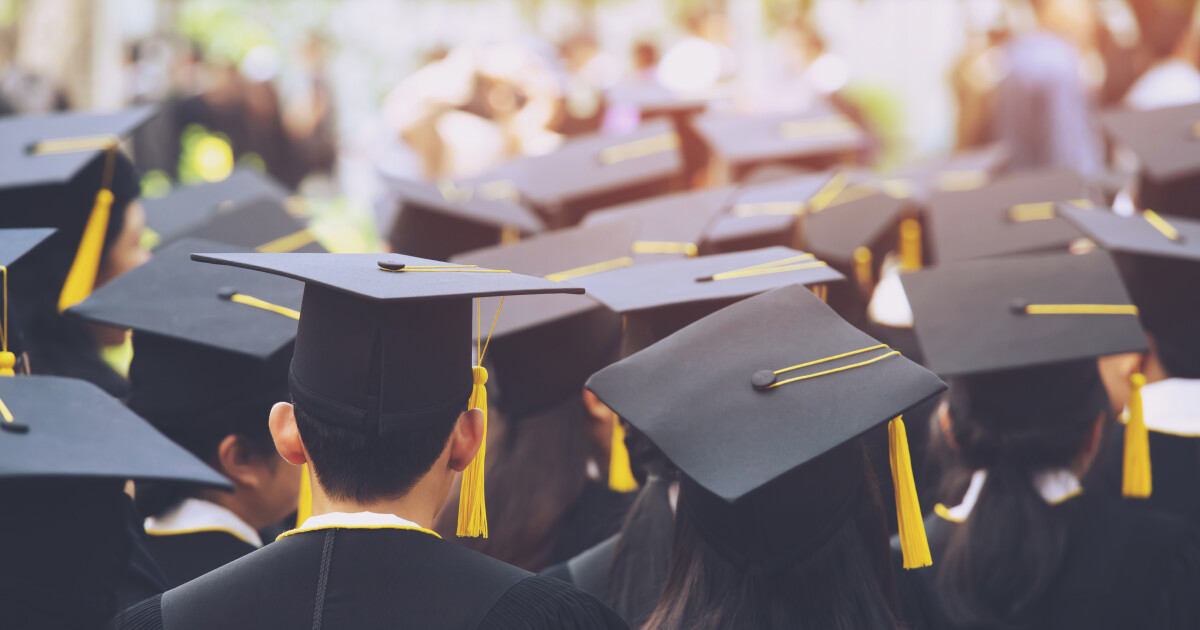A Challenge to Graduating Seniors | Family Ministry Blog | Berean ...